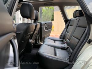 Smilšu krāsa Subaru Outback 2004 Tallina, ar dzinēja tilpumu 2.50 L un nobraukumu 182 tūkst. km par 2999 €, foto 12 vietnē AUTOMOTO.COM.LV