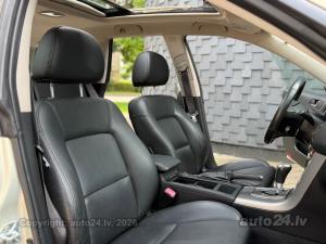 Smilšu krāsa Subaru Outback 2004 Tallina, ar dzinēja tilpumu 2.50 L un nobraukumu 182 tūkst. km par 2999 €, foto 15 vietnē AUTOMOTO.COM.LV