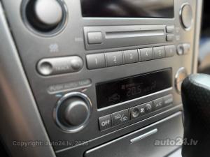 Smilšu krāsa Subaru Outback 2004 Tallina, ar dzinēja tilpumu 2.50 L un nobraukumu 182 tūkst. km par 2999 €, foto 20 vietnē AUTOMOTO.COM.LV