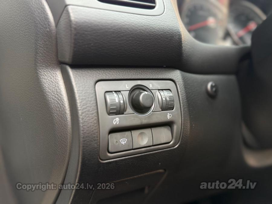 Smilšu krāsa Subaru Outback 2004 Tallina, ar dzinēja tilpumu 2.50 L un nobraukumu 182 tūkst. km par 2999 €, foto 21 vietnē AUTOMOTO.COM.LV