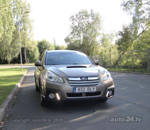 Smilšu krāsa Subaru Outback 2014 Tallina, ar dzinēja tilpumu 2.00 L un nobraukumu 295 tūkst. km par 5100 €, foto 3 vietnē AUTOMOTO.COM.LV