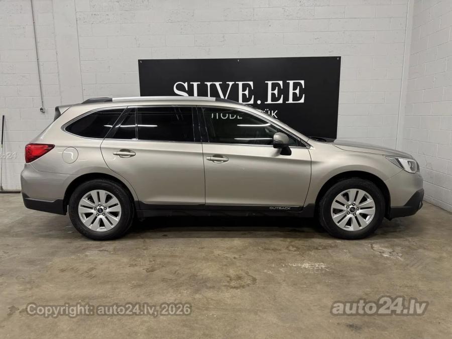 Smilšu krāsa Subaru Outback 2015 Tallina, ar dzinēja tilpumu 2.50 L un nobraukumu 138 tūkst. km par 14495 €, foto 6 vietnē AUTOMOTO.COM.LV