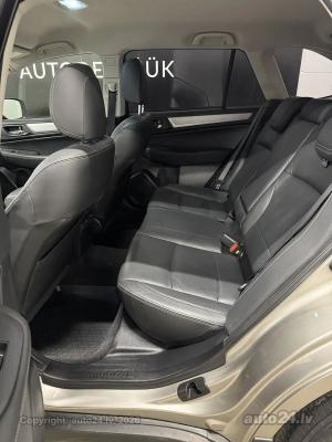 Smilšu krāsa Subaru Outback 2015 Tallina, ar dzinēja tilpumu 2.50 L un nobraukumu 138 tūkst. km par 14495 €, foto 11 vietnē AUTOMOTO.COM.LV