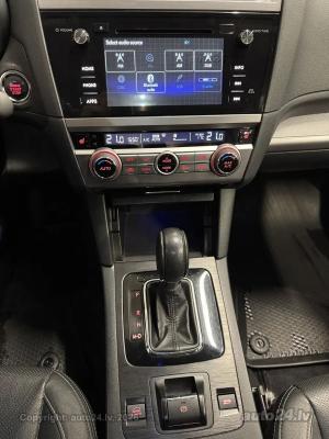 Smilšu krāsa Subaru Outback 2015 Tallina, ar dzinēja tilpumu 2.50 L un nobraukumu 138 tūkst. km par 14495 €, foto 20 vietnē AUTOMOTO.COM.LV