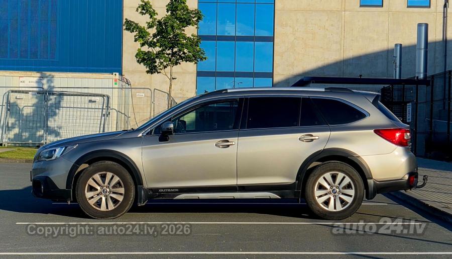 Smilšu krāsa Subaru Outback 2016 Tallina, ar dzinēja tilpumu 2.00 L un nobraukumu 170 tūkst. km par 12000 €, foto 4 vietnē AUTOMOTO.COM.LV