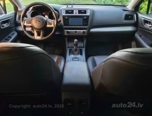 Smilšu krāsa Subaru Outback 2016 Tallina, ar dzinēja tilpumu 2.00 L un nobraukumu 170 tūkst. km par 12000 €, foto 8 vietnē AUTOMOTO.COM.LV