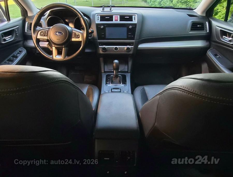 Smilšu krāsa Subaru Outback 2016 Tallina, ar dzinēja tilpumu 2.00 L un nobraukumu 170 tūkst. km par 12000 €, foto 8 vietnē AUTOMOTO.COM.LV