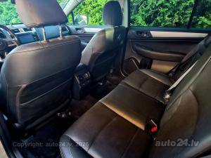 Smilšu krāsa Subaru Outback 2016 Tallina, ar dzinēja tilpumu 2.00 L un nobraukumu 170 tūkst. km par 12000 €, foto 9 vietnē AUTOMOTO.COM.LV