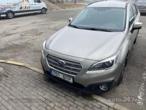 Smilšu krāsa Subaru Outback 2017 Tallina, ar dzinēja tilpumu 2.50 L un nobraukumu 179 tūkst. km par 12800 €, foto  vietnē AUTOMOTO.COM.LV