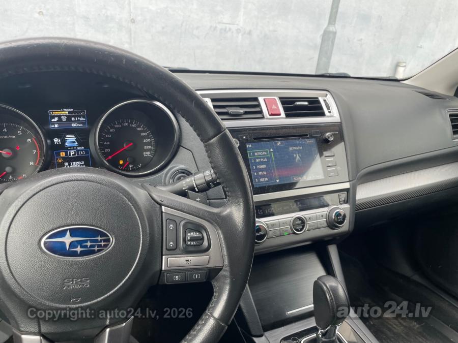 Smilšu krāsa Subaru Outback 2017 Tallina, ar dzinēja tilpumu 2.50 L un nobraukumu 179 tūkst. km par 12800 €, foto 5 vietnē AUTOMOTO.COM.LV