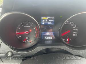 Smilšu krāsa Subaru Outback 2017 Tallina, ar dzinēja tilpumu 2.50 L un nobraukumu 179 tūkst. km par 12800 €, foto 9 vietnē AUTOMOTO.COM.LV