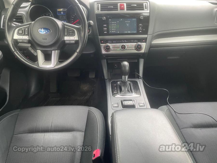 Smilšu krāsa Subaru Outback 2017 Tallina, ar dzinēja tilpumu 2.50 L un nobraukumu 179 tūkst. km par 12800 €, foto 11 vietnē AUTOMOTO.COM.LV