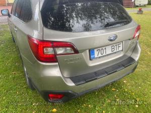 Smilšu krāsa Subaru Outback 2017 Tallina, ar dzinēja tilpumu 2.50 L un nobraukumu 179 tūkst. km par 12800 €, foto 12 vietnē AUTOMOTO.COM.LV
