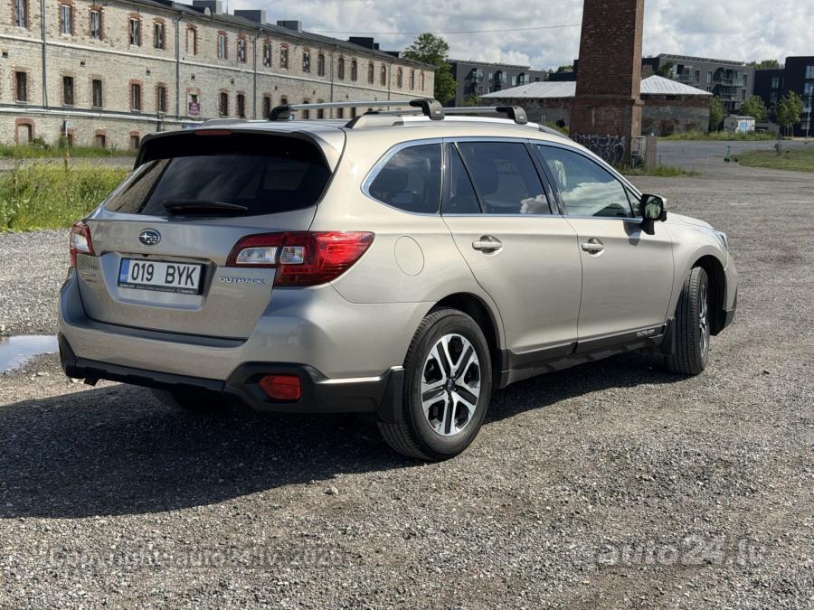 Beige Subaru Outback 2018 in Tallinn, with an engine capacity of 2.50 L and mileage of 105 thousand km for 19999 €, photo 3 on AUTOMOTO.COM.LV