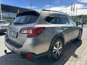 Smilšu krāsa Subaru Outback 2019 Tallina, ar dzinēja tilpumu 2.50 L un nobraukumu 88 tūkst. km par 20990 €, foto 5 vietnē AUTOMOTO.COM.LV