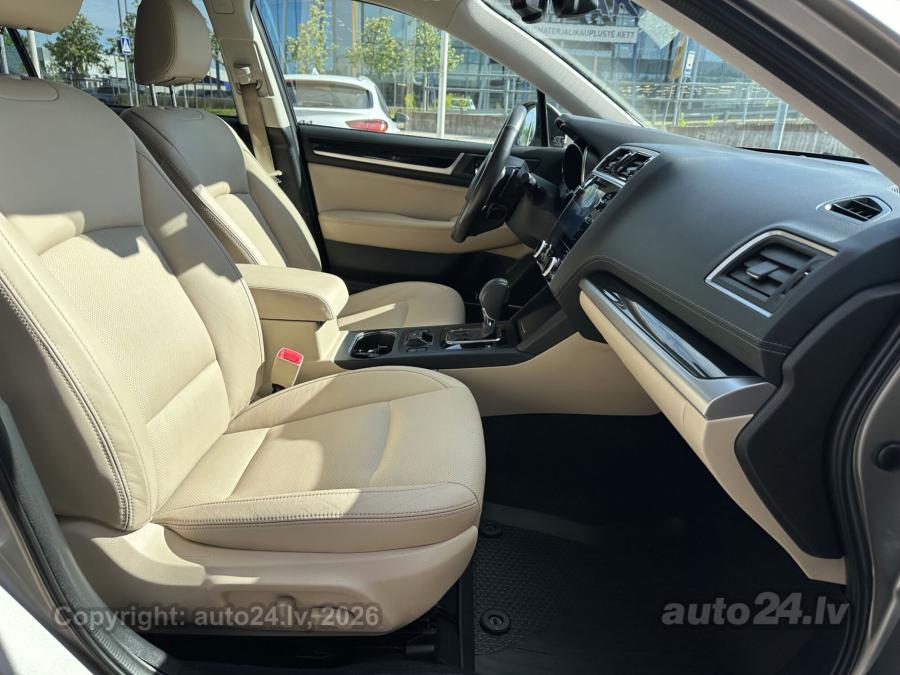 Smilšu krāsa Subaru Outback 2019 Tallina, ar dzinēja tilpumu 2.50 L un nobraukumu 88 tūkst. km par 20990 €, foto 9 vietnē AUTOMOTO.COM.LV