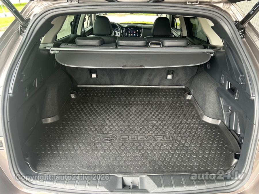Smilšu krāsa Subaru Outback 2021 Tallina, ar dzinēja tilpumu 2.50 L un nobraukumu 62 tūkst. km par 27990 €, foto 7 vietnē AUTOMOTO.COM.LV