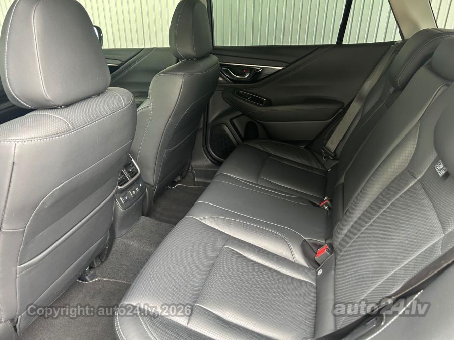 Smilšu krāsa Subaru Outback 2021 Tallina, ar dzinēja tilpumu 2.50 L un nobraukumu 62 tūkst. km par 27990 €, foto 9 vietnē AUTOMOTO.COM.LV