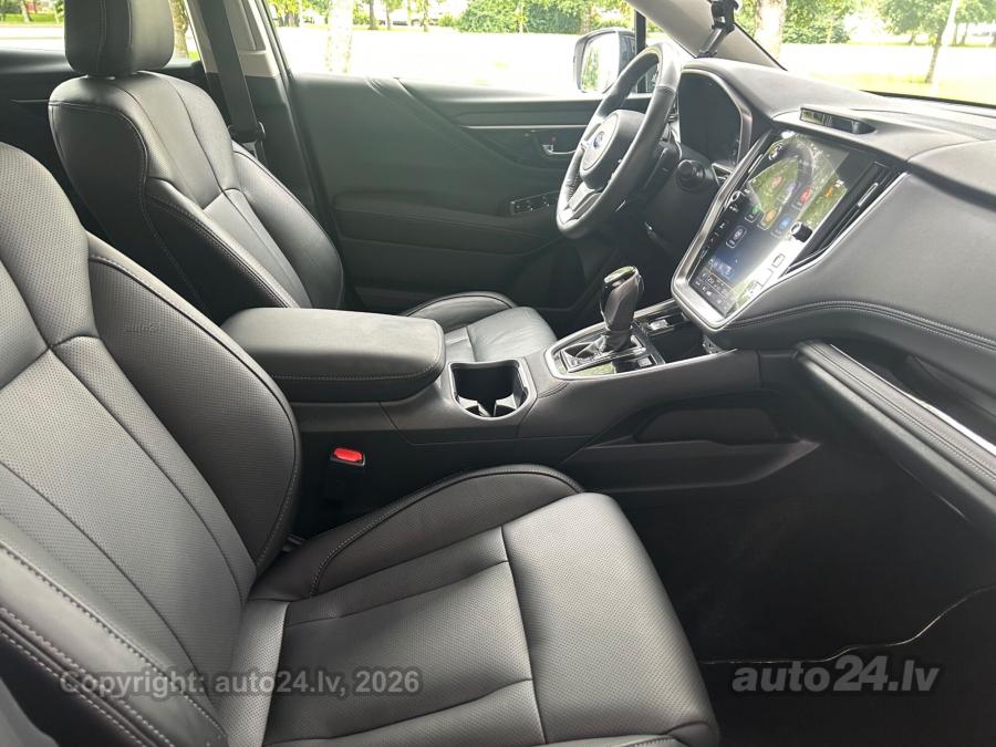 Smilšu krāsa Subaru Outback 2021 Tallina, ar dzinēja tilpumu 2.50 L un nobraukumu 62 tūkst. km par 27990 €, foto 10 vietnē AUTOMOTO.COM.LV