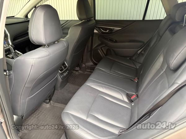 Beige Subaru Outback 2021 in Tallinn, with an engine capacity of 2.50 L and mileage of 114 thousand km for 23990 €, photo 8 on AUTOMOTO.COM.LV