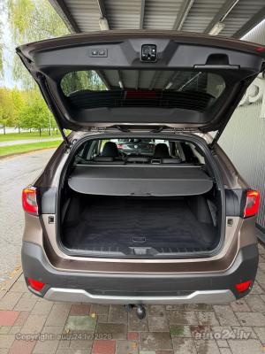 Smilšu krāsa Subaru Outback 2023 Tallina, ar dzinēja tilpumu 2.50 L un nobraukumu 118 tūkst. km par 26990 €, foto 5 vietnē AUTOMOTO.COM.LV