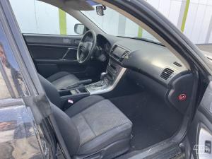 Черный Субару Аутбек 2005 в Расейняй, объемом двигателя 2.50 л и пробегом 300 тыс. км за 750 €, фото 11 на AUTOMOTO.COM.LV