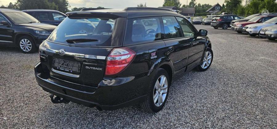 Melns Subaru Outback 2007 Utena, ar dzinēja tilpumu 2.50 L un nobraukumu 275 tūkst. km par 4600 €, foto 6 vietnē AUTOMOTO.COM.LV