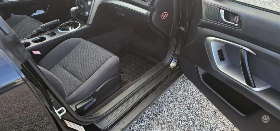Melns Subaru Outback 2007 Utena, ar dzinēja tilpumu 2.50 L un nobraukumu 275 tūkst. km par 4600 €, foto 13 vietnē AUTOMOTO.COM.LV