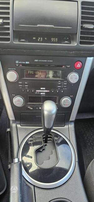 Melns Subaru Outback 2007 Utena, ar dzinēja tilpumu 2.50 L un nobraukumu 275 tūkst. km par 4600 €, foto 19 vietnē AUTOMOTO.COM.LV