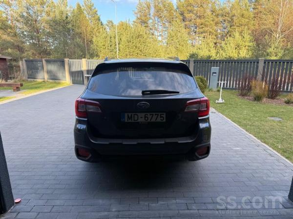 Black Subaru Outback 2015 in Riga, with an engine capacity of 2.00 L and mileage of 0 thousand km for 6800 €, photo 4 on AUTOMOTO.COM.LV