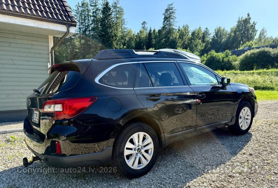 Melns Subaru Outback 2015 Tallina, ar dzinēja tilpumu 2.50 L un nobraukumu 213 tūkst. km par 11000 €, foto 4 vietnē AUTOMOTO.COM.LV