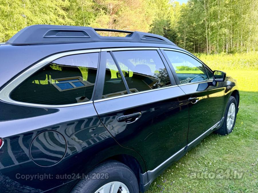 Melns Subaru Outback 2015 Tallina, ar dzinēja tilpumu 2.50 L un nobraukumu 213 tūkst. km par 11000 €, foto 7 vietnē AUTOMOTO.COM.LV