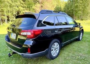 Melns Subaru Outback 2015 Tallina, ar dzinēja tilpumu 2.50 L un nobraukumu 213 tūkst. km par 11000 €, foto 9 vietnē AUTOMOTO.COM.LV