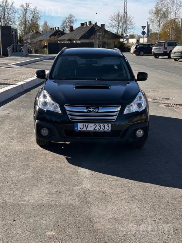 Melns Subaru Outback 2015 Rīga, ar dzinēja tilpumu 2.00 L un nobraukumu 269 tūkst. km par 4900 €, foto 3 vietnē AUTOMOTO.COM.LV