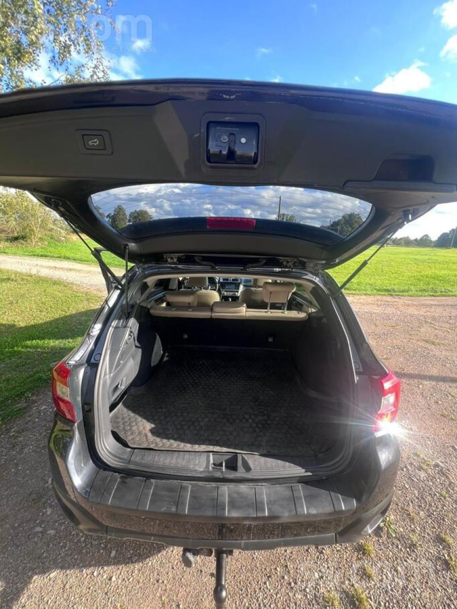 Melns Subaru Outback 2017 Aizkraukle, ar dzinēja tilpumu 2.00 L un nobraukumu 152 tūkst. km par 12750 €, foto 6 vietnē AUTOMOTO.COM.LV