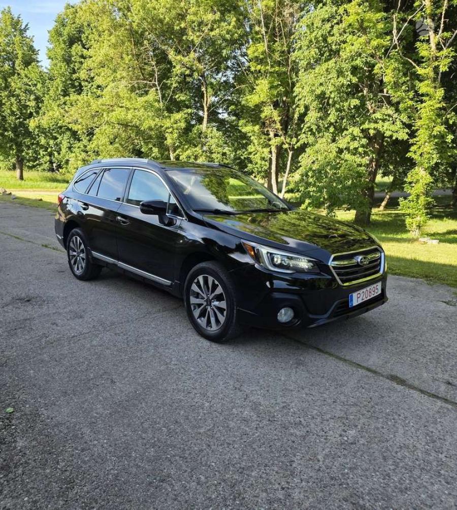 Черный Субару Аутбек 2018 в Кретинга, объемом двигателя 3.60 л и пробегом 120 тыс. км за 18450 €, фото 1 на AUTOMOTO.COM.LV