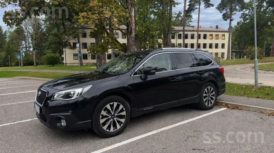 Black Subaru Outback 2018 in Riga, with an engine capacity of 2.00 L and mileage of 160 thousand km for 15500 €, photo 1 on AUTOMOTO.COM.LV