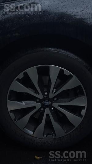 Black Subaru Outback 2018 in Riga, with an engine capacity of 2.00 L and mileage of 160 thousand km for 15500 €, photo 23 on AUTOMOTO.COM.LV
