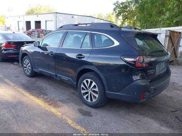 Black Subaru Outback 2022 in Klaipeda, with an engine capacity of 0.00 L and mileage of 224 thousand km for 8200 €, photo 3 on AUTOMOTO.COM.LV