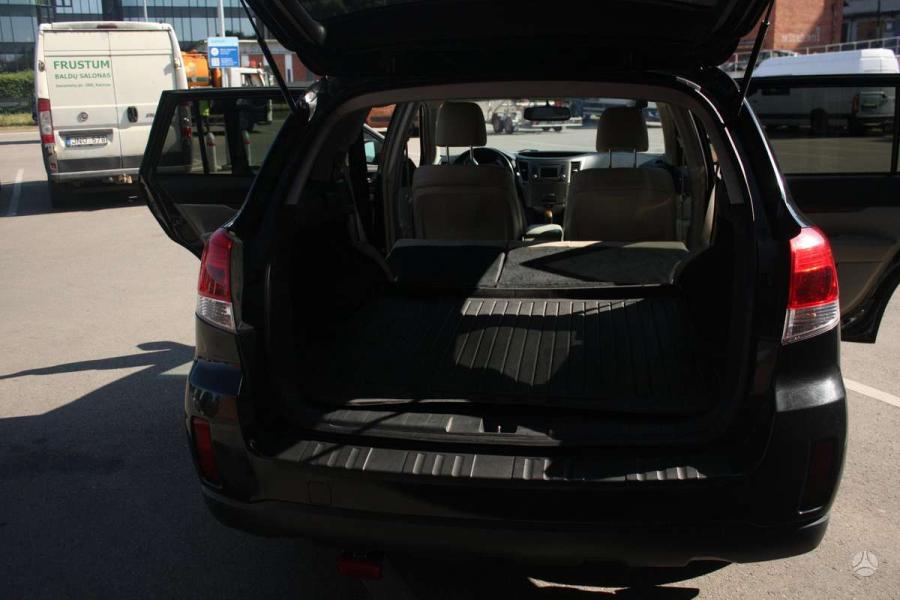 Melns Subaru Outback 2013 Kauņa, ar dzinēja tilpumu 2.46 L un nobraukumu 210 tūkst. km par 5700 €, foto 6 vietnē AUTOMOTO.COM.LV