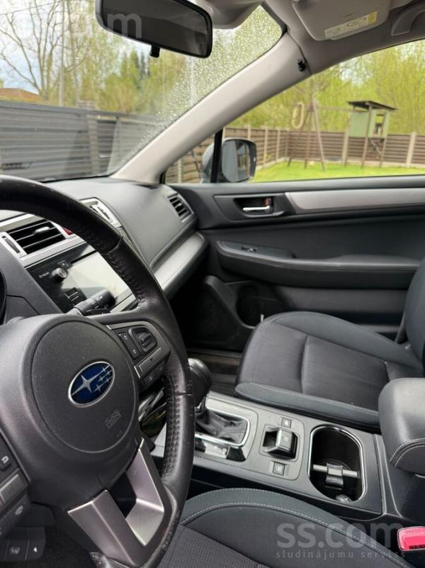 Melns Subaru Outback 2017 Jelgava, ar dzinēja tilpumu 2.50 L un nobraukumu 237 tūkst. km par 10500 €, foto 3 vietnē AUTOMOTO.COM.LV