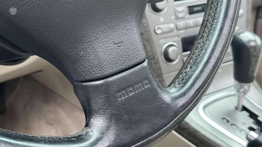 Black Subaru Outback 2004 in Silute, with an engine capacity of 3.00 L and mileage of 387 thousand km for 2199 €, photo 18 on AUTOMOTO.COM.LV