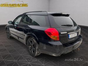 Black Subaru Outback 2005 in Tallinn, with an engine capacity of 2.50 L and mileage of 308 thousand km for 699 €, photo 4 on AUTOMOTO.COM.LV