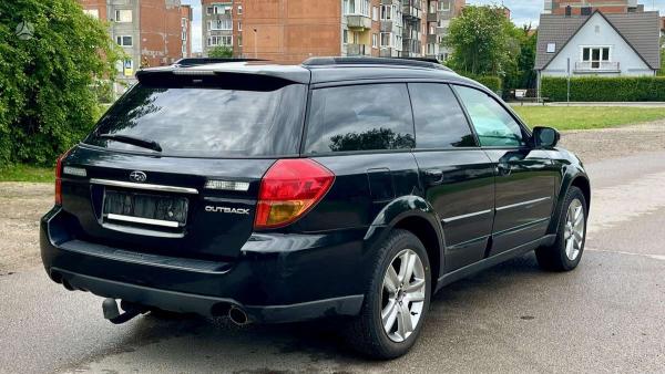 Melns Subaru Outback 2005 Šilutė, ar dzinēja tilpumu 3.00 L un nobraukumu 284 tūkst. km par 3150 €, foto 5 vietnē AUTOMOTO.COM.LV