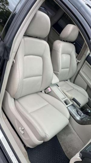 Black Subaru Outback 2005 in Silute, with an engine capacity of 3.00 L and mileage of 284 thousand km for 3150 €, photo 18 on AUTOMOTO.COM.LV