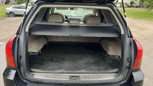 Black Subaru Outback 2005 in Silute, with an engine capacity of 3.00 L and mileage of 284 thousand km for 3150 €, photo 21 on AUTOMOTO.COM.LV
