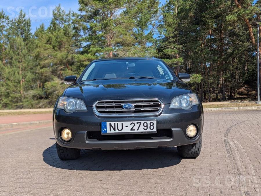 Black Subaru Outback 2005 in Riga, with an engine capacity of 3.00 L and mileage of 370 thousand km for 3000 €, photo 1 on AUTOMOTO.COM.LV