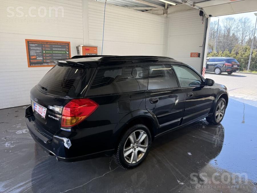 Melns Subaru Outback 2006 Rīga, ar dzinēja tilpumu 3.00 L un nobraukumu 252 tūkst. km par 2390 €, foto 4 vietnē AUTOMOTO.COM.LV