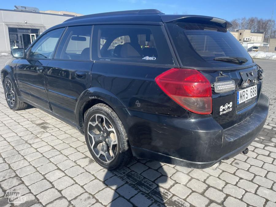 Black Subaru Outback 2006 in Raseiniai, with an engine capacity of 2.50 L and mileage of 350 thousand km for 1250 €, photo 2 on AUTOMOTO.COM.LV