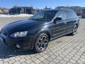 Black Subaru Outback 2006 in Raseiniai, with an engine capacity of 2.50 L and mileage of 350 thousand km for 1250 €, photo 4 on AUTOMOTO.COM.LV